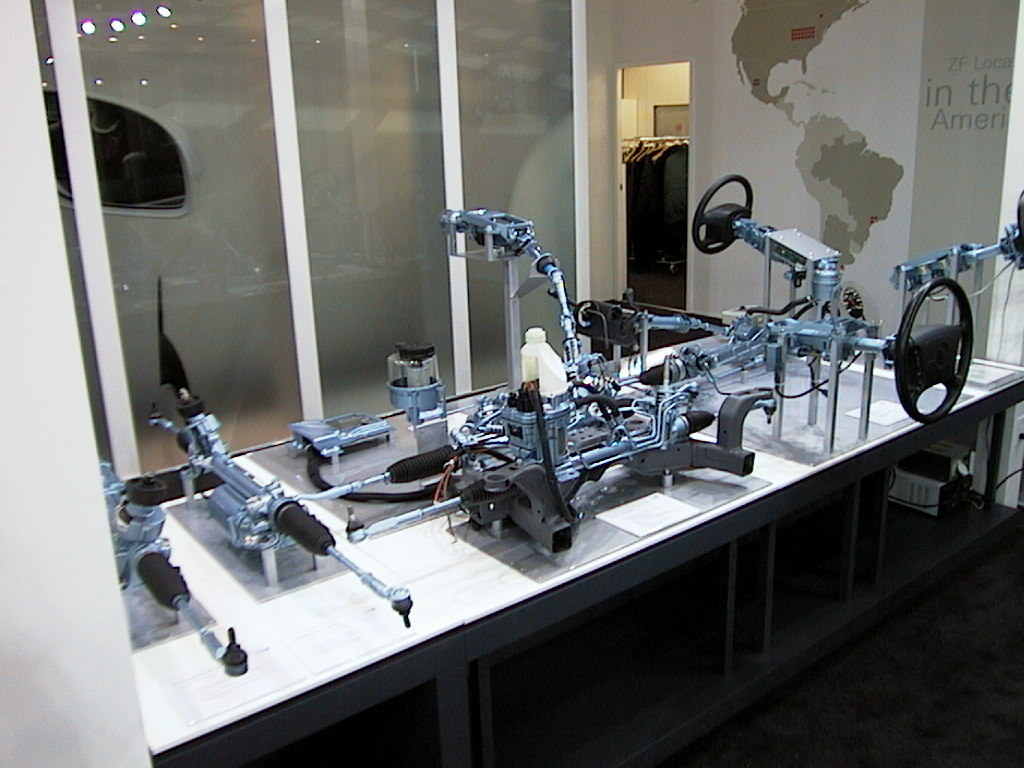 North American International Auto Show (Detroit) 2004